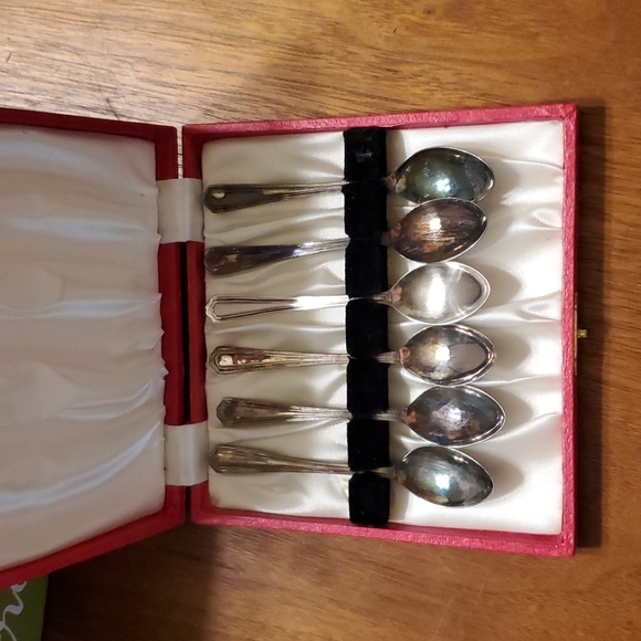 Vintage | Dining | Vintage Boxed Set Desert Nickle Silver Spoons | Poshmark
